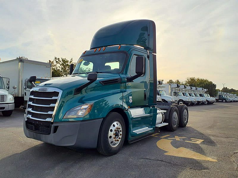 2019 Freightliner NEW CASCADIA PX12664 For Sale | Day Cab | #789323