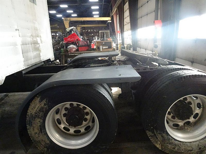 1999 Peterbilt 379 For Sale | 96" Sleeper | #10764