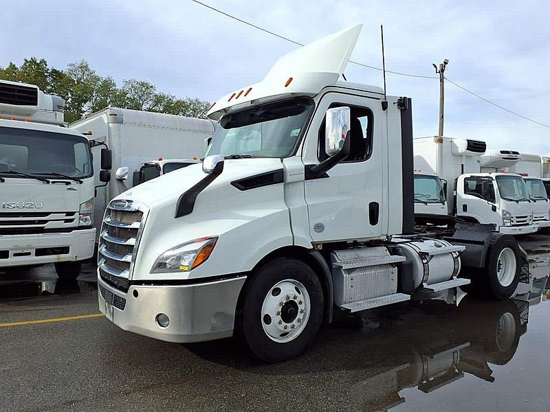 2020 Freightliner NEW CASCADIA 116 For Sale | Day Cab | #273871