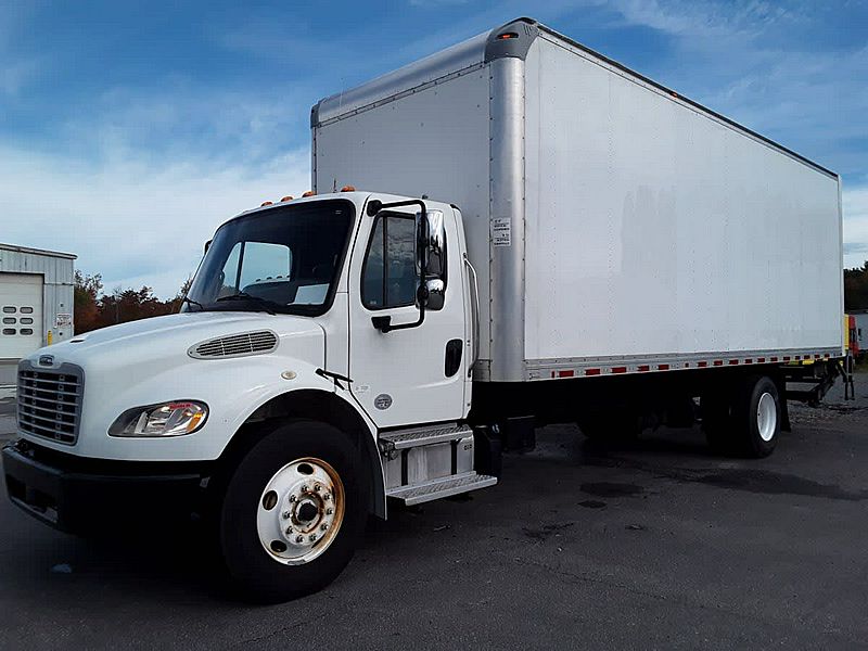 2019 Freightliner M2 106 For Sale | 26' Box | #820484