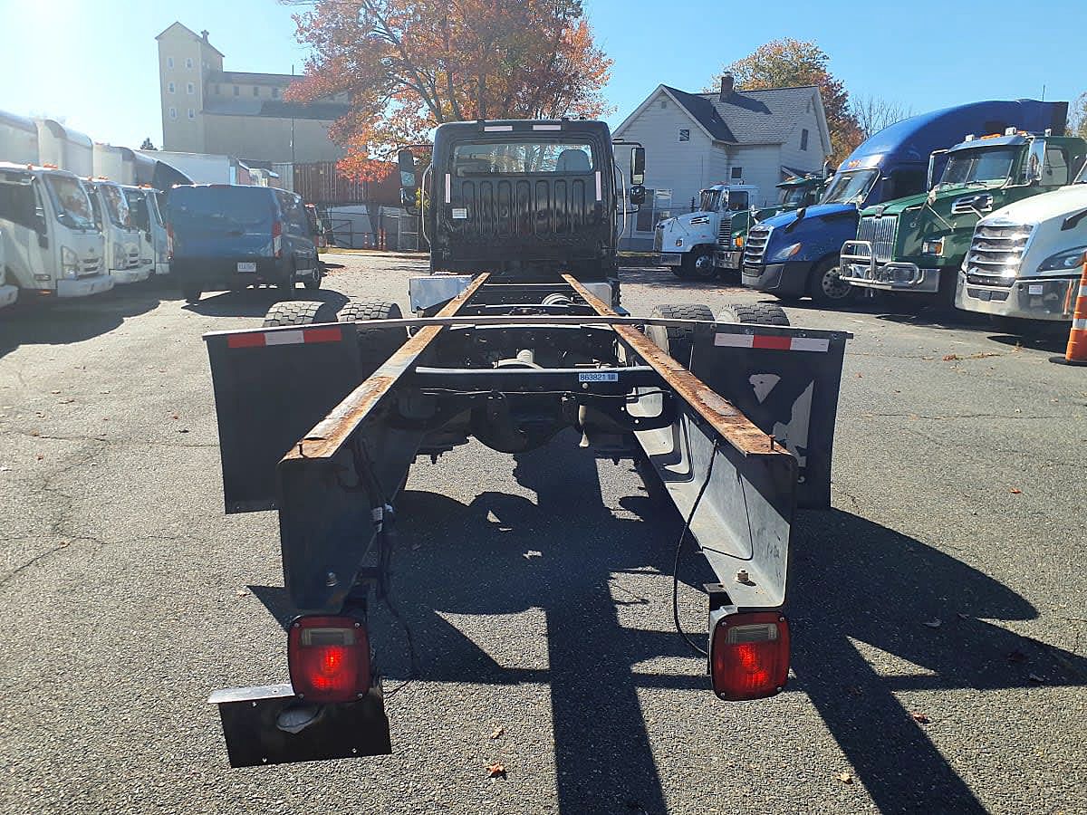 2019 Freightliner M2 106 For Sale | Day Cab | #863821
