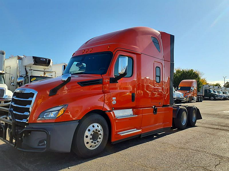 2020 Freightliner NEW CASCADIA PX12664 For Sale | 72" Sleeper | #271433