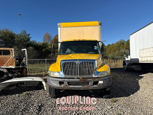 International MA025 Box Trucks For Sale (New & Used)