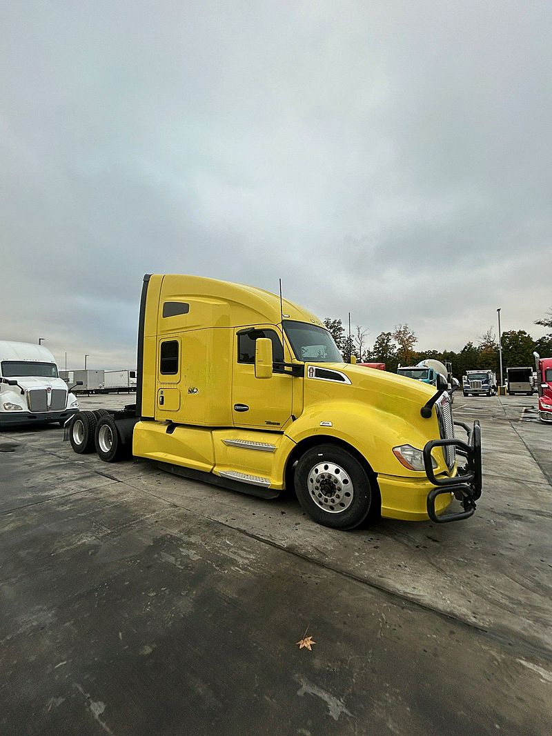 2020 Kenworth T680 For Sale | 76" Sleeper | #0609745