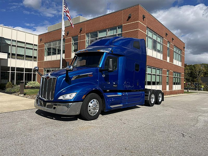 2020 Peterbilt 579 For Sale | Raised Roof Sleeper | #710044