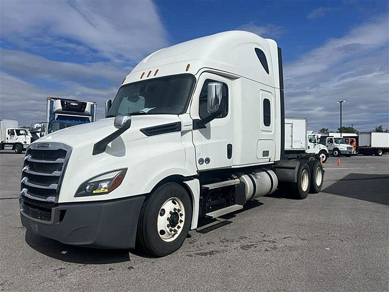 2020 Freightliner NEW CASCADIA PX12664 For Sale | 72" Sleeper | #878989