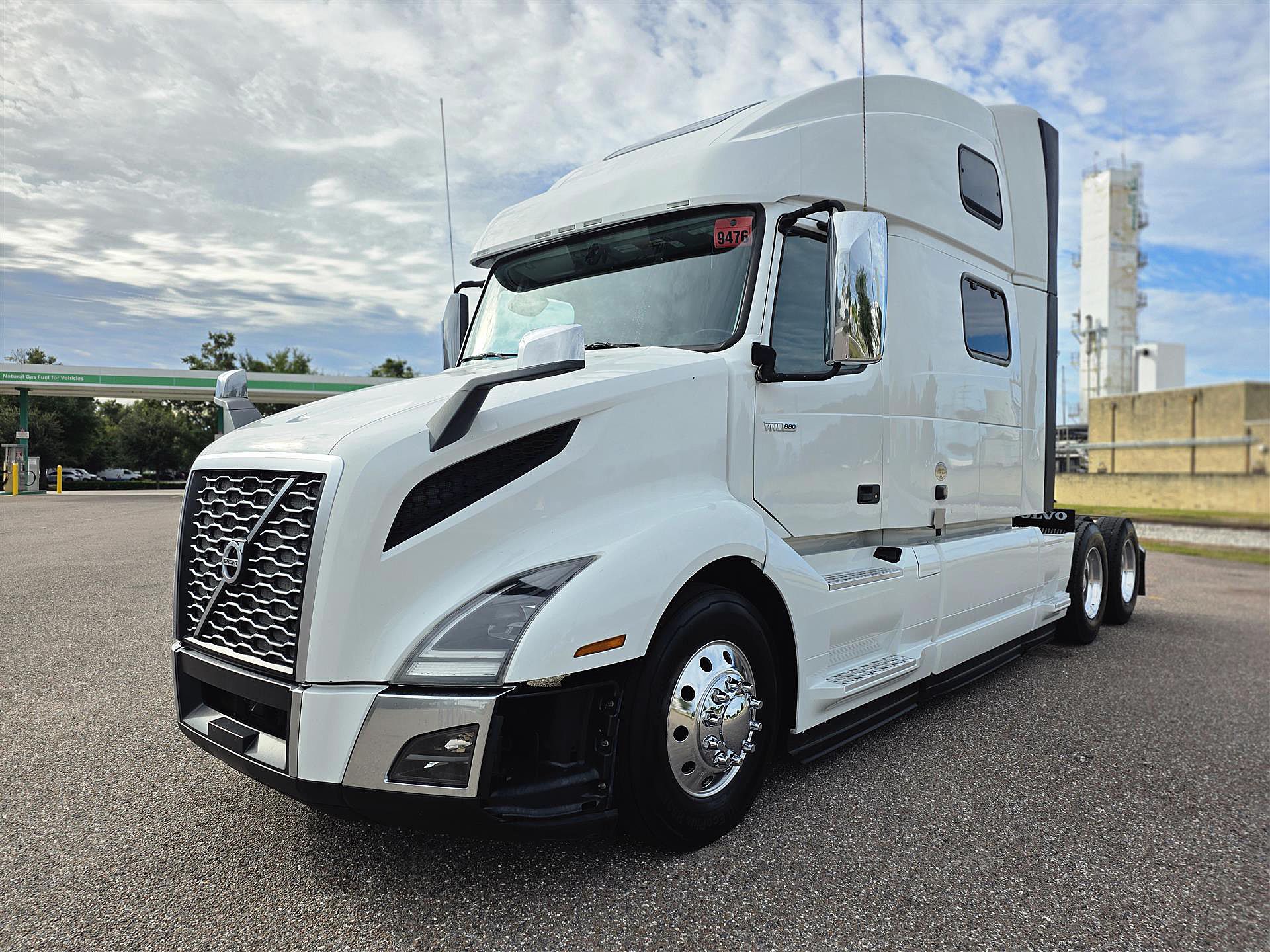 2023 Volvo Vnl 860 Price