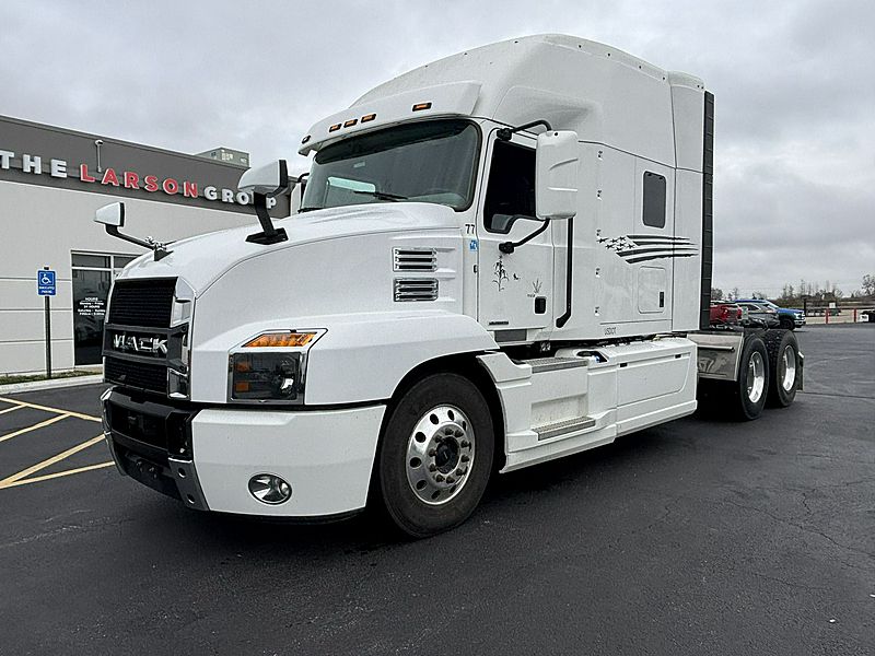 2020 Mack ANTHEM 64T For Sale | 70" Sleeper | # 271162