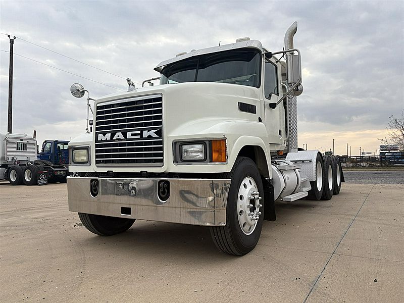 2006 Mack Pinnacle CHN613 For Sale | Day Cab | # 9N001377