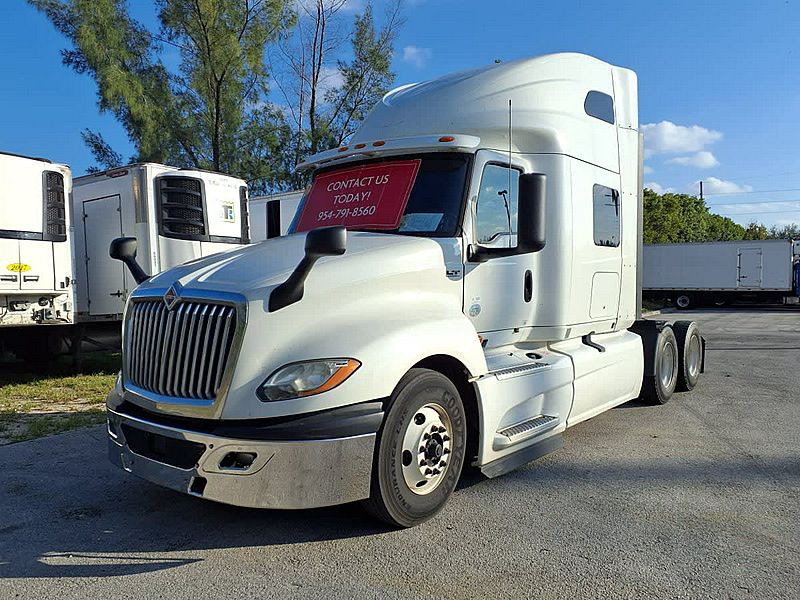 2020 International LT625 For Sale | 90" Sleeper | # 29936