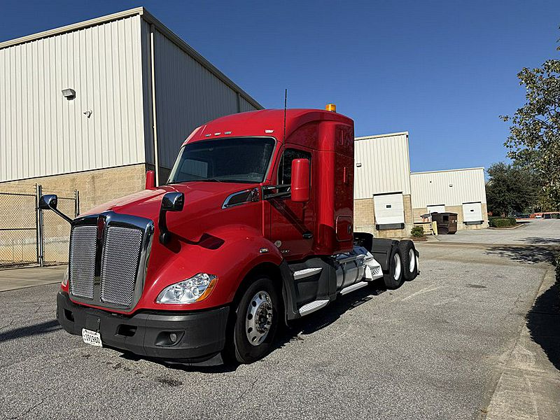 2020 Kenworth T680 For Sale | 52" Sleeper | #0615891