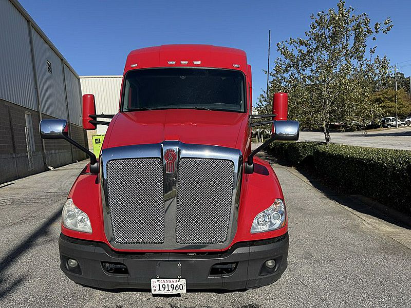 2020 Kenworth T680 For Sale | 52" Sleeper | #0615891