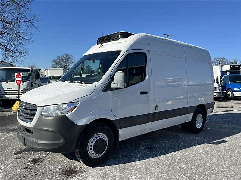 2019 Mercedes-Benz SPRINTER 3500 For Sale | Refrigerated Van | #242565
