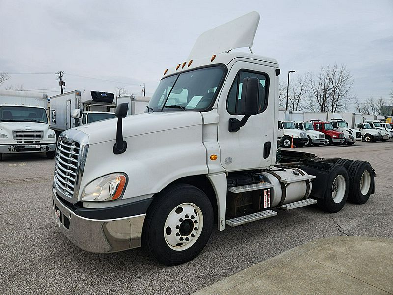 2014 Freightliner CASCADIA 125 For Sale | Day Cab | #554180