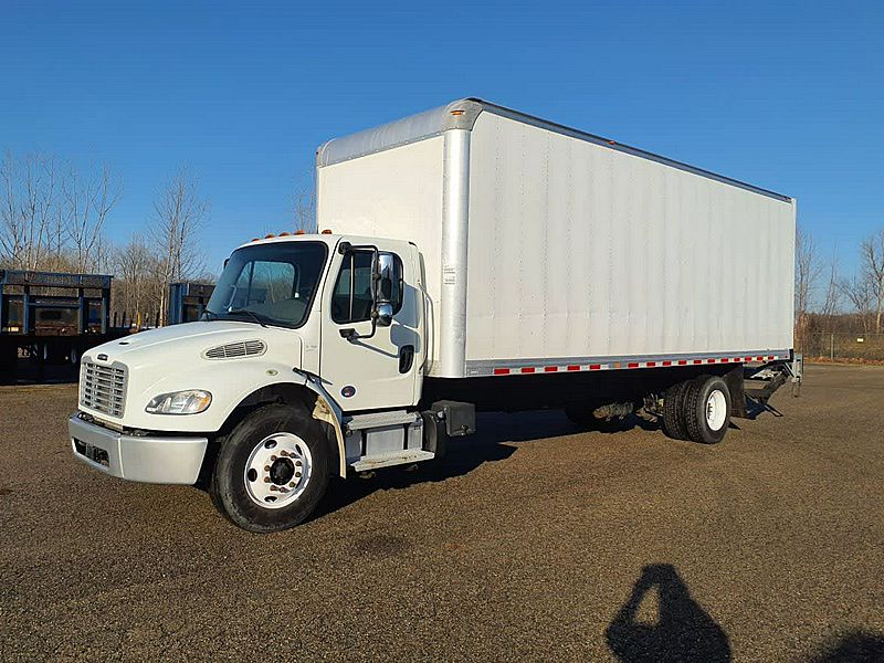 2019 Freightliner M2 106 For Sale | 26' Box | #878653