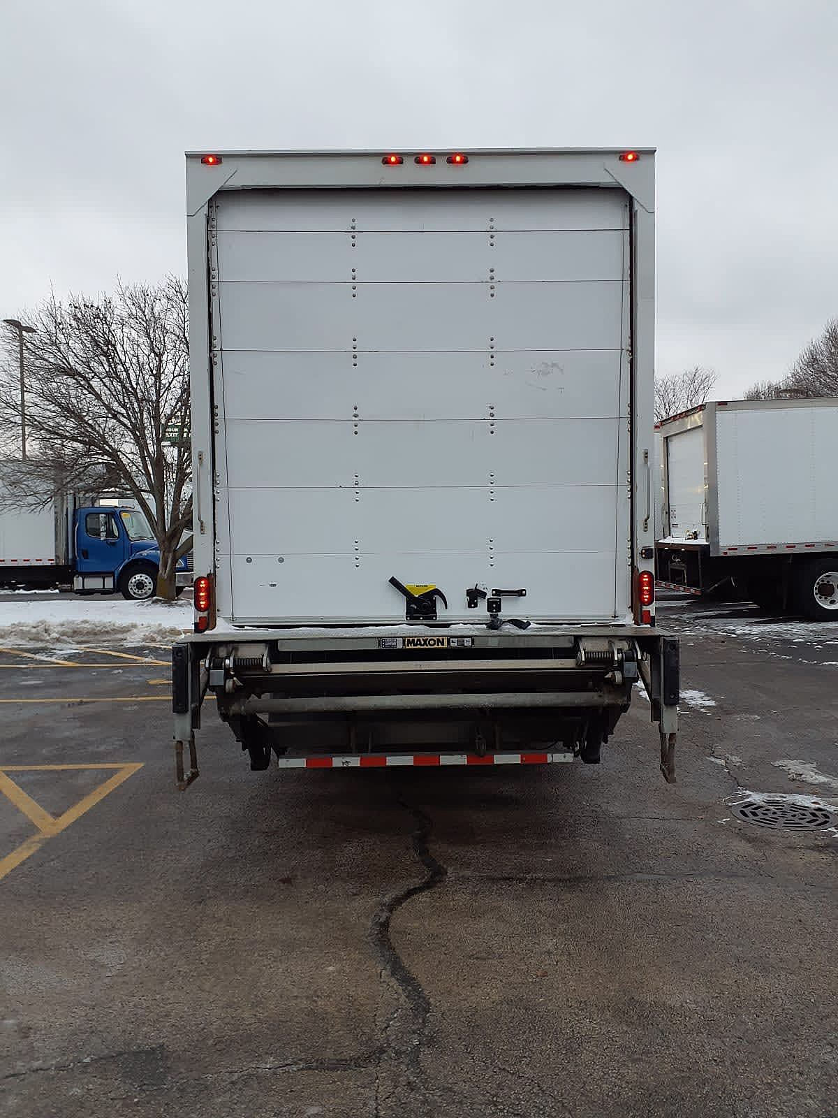 2020 Freightliner M2 106 For Sale | 26' Box | #266437
