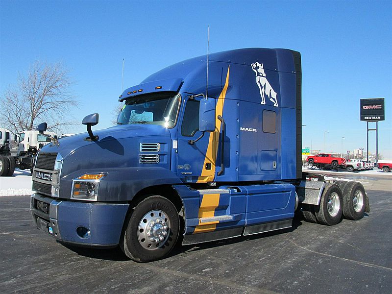 2018 Mack ANTHEM 64T 70 INCH SLEEPER For Sale | 70" Sleeper | # 258374