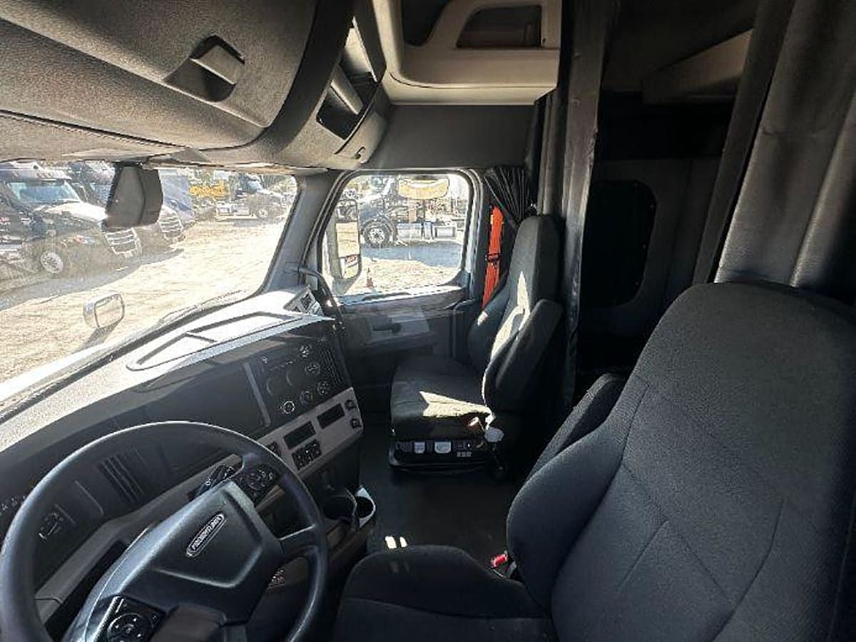 2020 International LT625 For Sale | Day Cab | # 22096