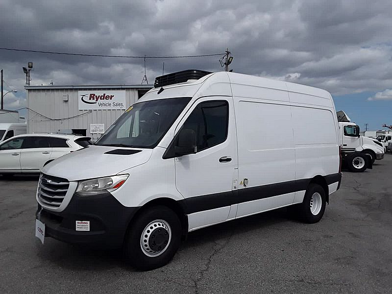 Mercedes-Benz Sprinter Box Trucks For Sale in California