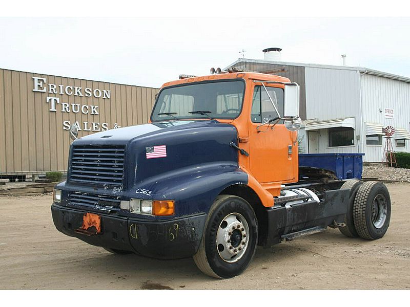 1995 International 8000 Series (For Sale) | Semi Truck | #C563