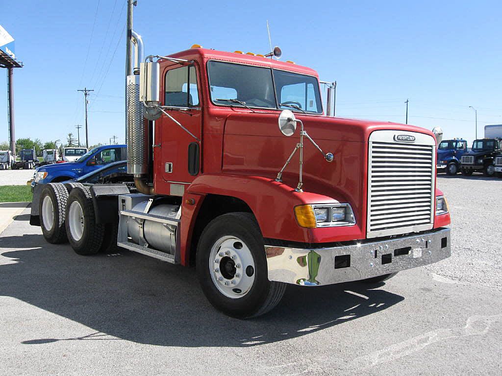 2002 Freightliner FLD120 For Sale | Semi Truck | #9458