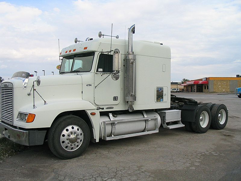 1999 Freightliner FLD112 (For Sale) | Semi Truck | #XLF14194