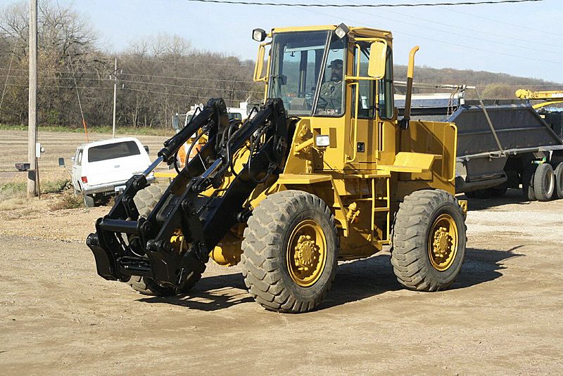 1985 Caterpillar IT28 (For Sale) | heavy equipment | #D458
