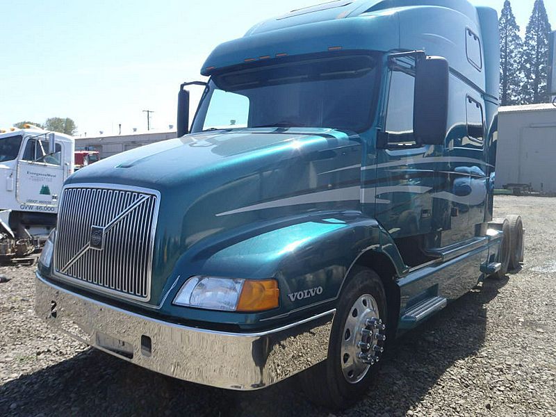 2000 Volvo VNL64T For Sale | Semi Truck | #G-047