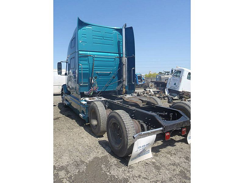 2000 Volvo VNL64T For Sale | Semi Truck | #G-047