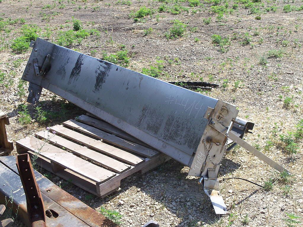 2001 Stainless Steel Tailgate Sander For Sale | Vocational | #0081