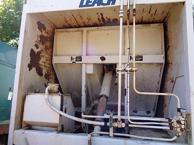 Leach 2RII Rearloader For Sale | Rear Loader | #8783