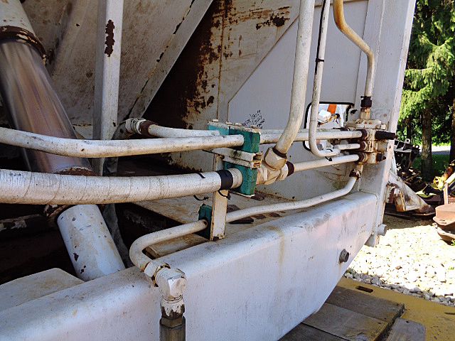 Leach 2RII Rearloader For Sale | Rear Loader | #8783