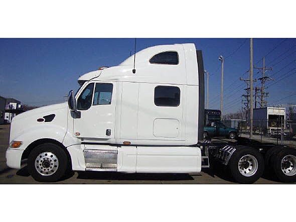 2011 Peterbilt 387 For Sale | Semi Truck | #D102347